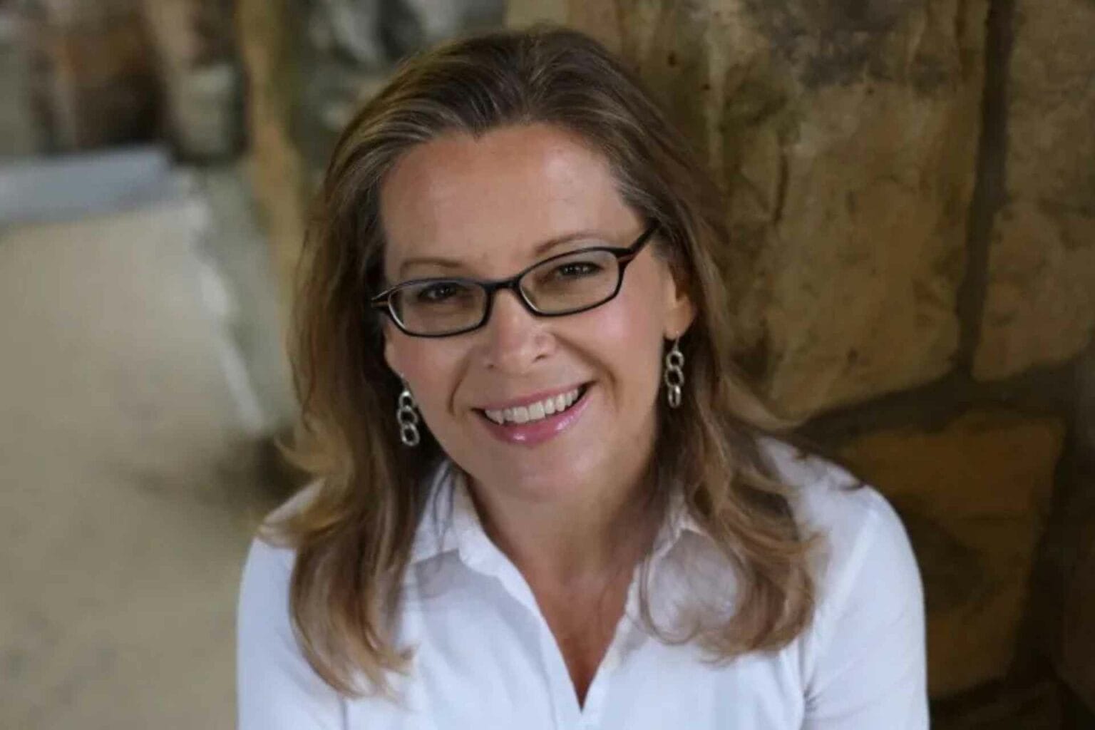 WVWC's Dr. Debra Dean Murphy slated to address graduates