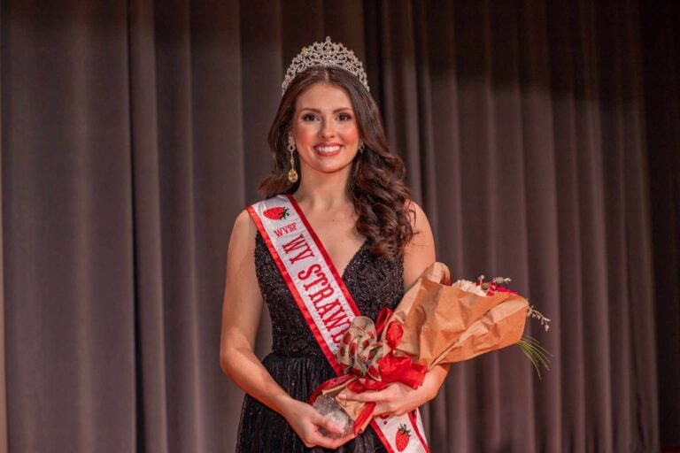 Strawberry Festival selects 2023 Queen-elect and other royalty at ...