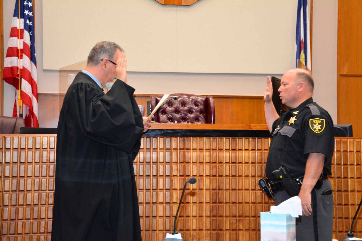 Upshur County Sheriff Mike Coffman takes oath of office in somber ...